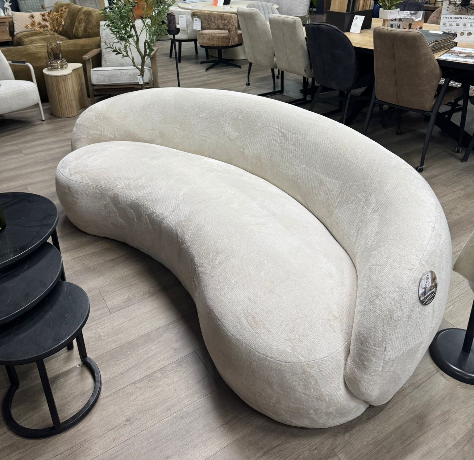 Showroommodel Bank Bean banaanvormig - Houten Meubel Outlet
