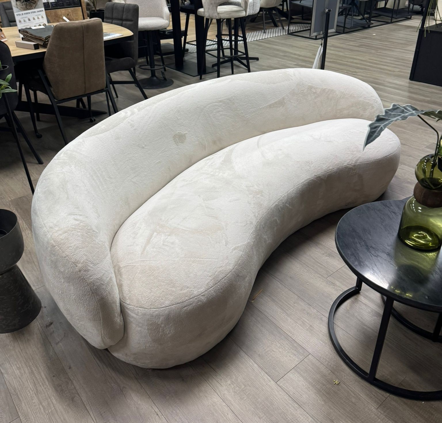 Showroommodel Bank Bean banaanvormig - Houten Meubel Outlet