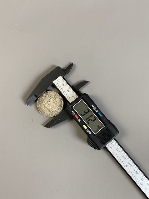 Digital Sliding Gauge - Showmycollection