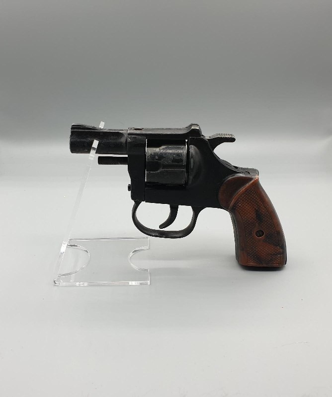 Multifunctional Display Stand For Revolvers / Pistols / Guns / Daggers ...