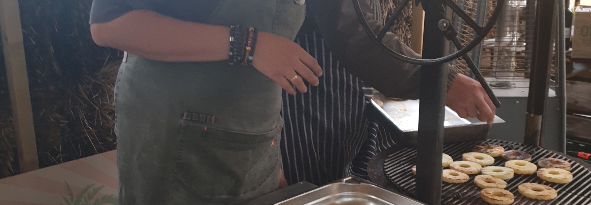 Donut Burger met Ananas - Smokey Basterds