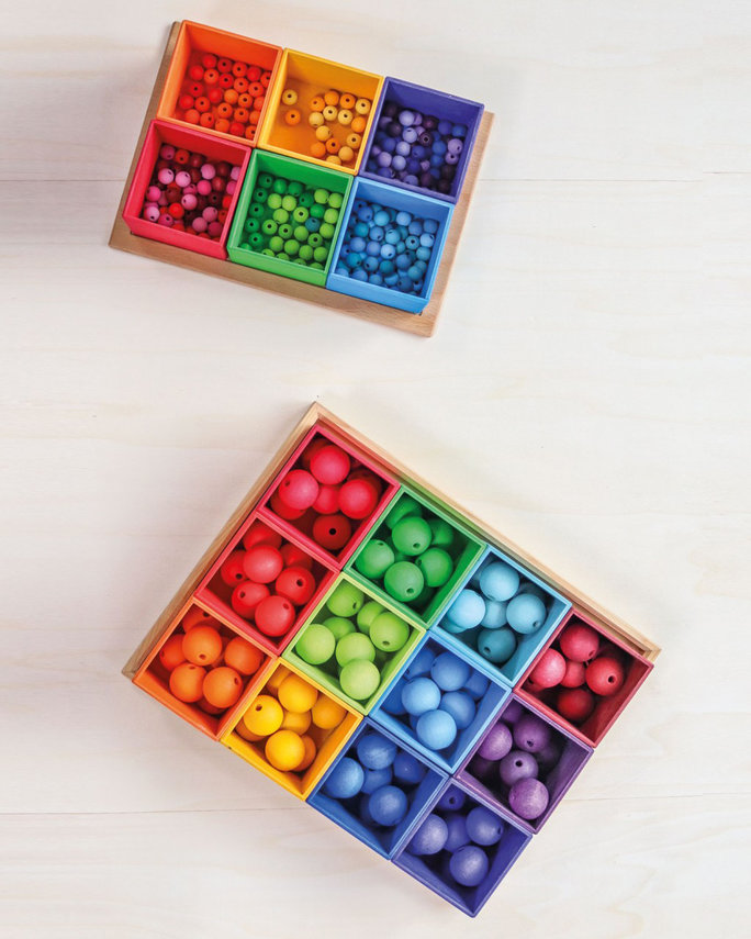 Grimm's Sorting helper 12 pieces - rainbow - Ziloen