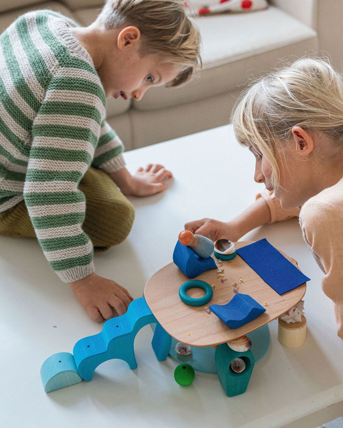 Grimm's Small world play set - by the water | Ziloen - Ziloen