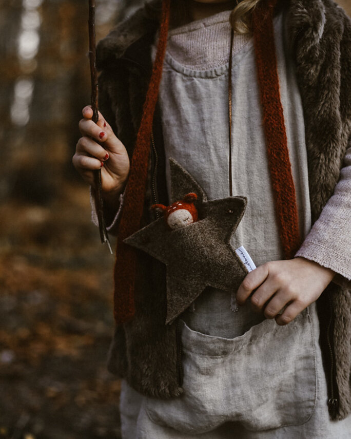 Studio Motane Fawn with star pocket - rust - Ziloen