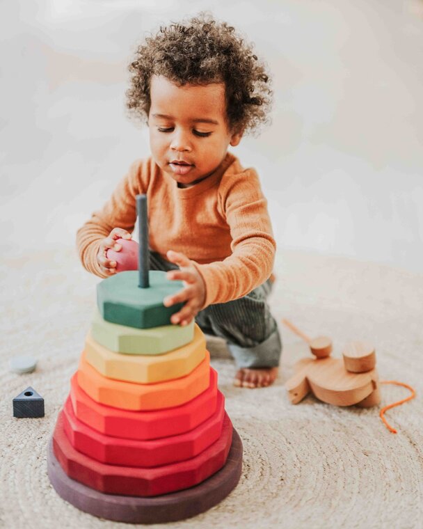 Grimm's Stacking Tower - rainbow: Sort, Stack & Build! | Ziloen - Ziloen