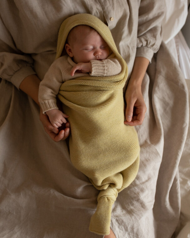 Hvid Baby cocoon merino wool - light yellow: warm and cozy! | Ziloen ...
