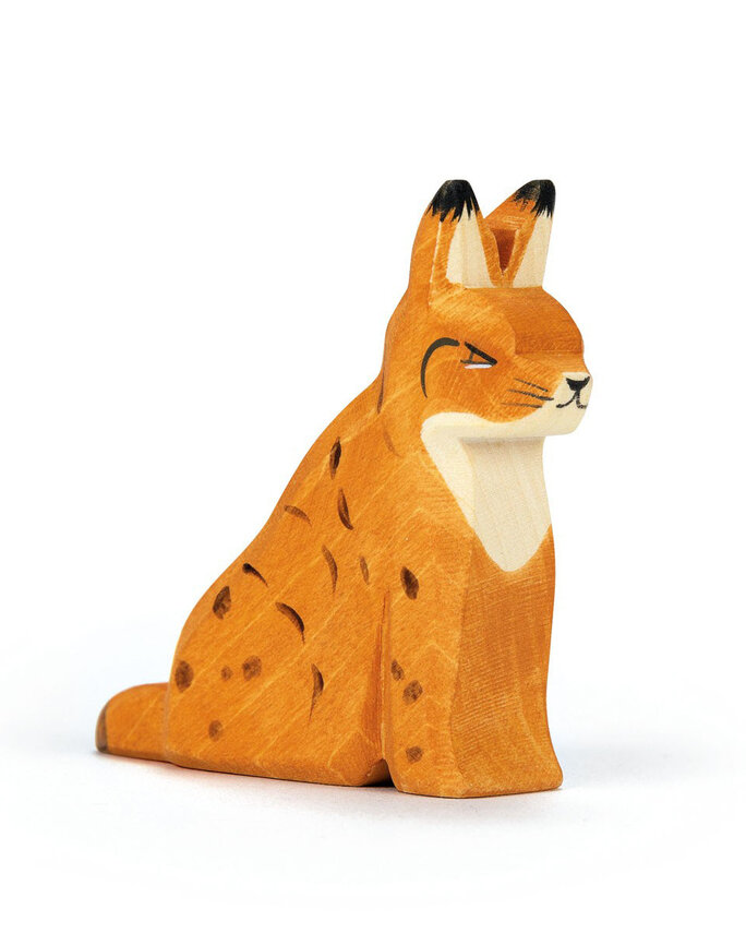 Ostheimer - Lynx sitting: Handmade Wooden Figures | Ziloen - Ziloen