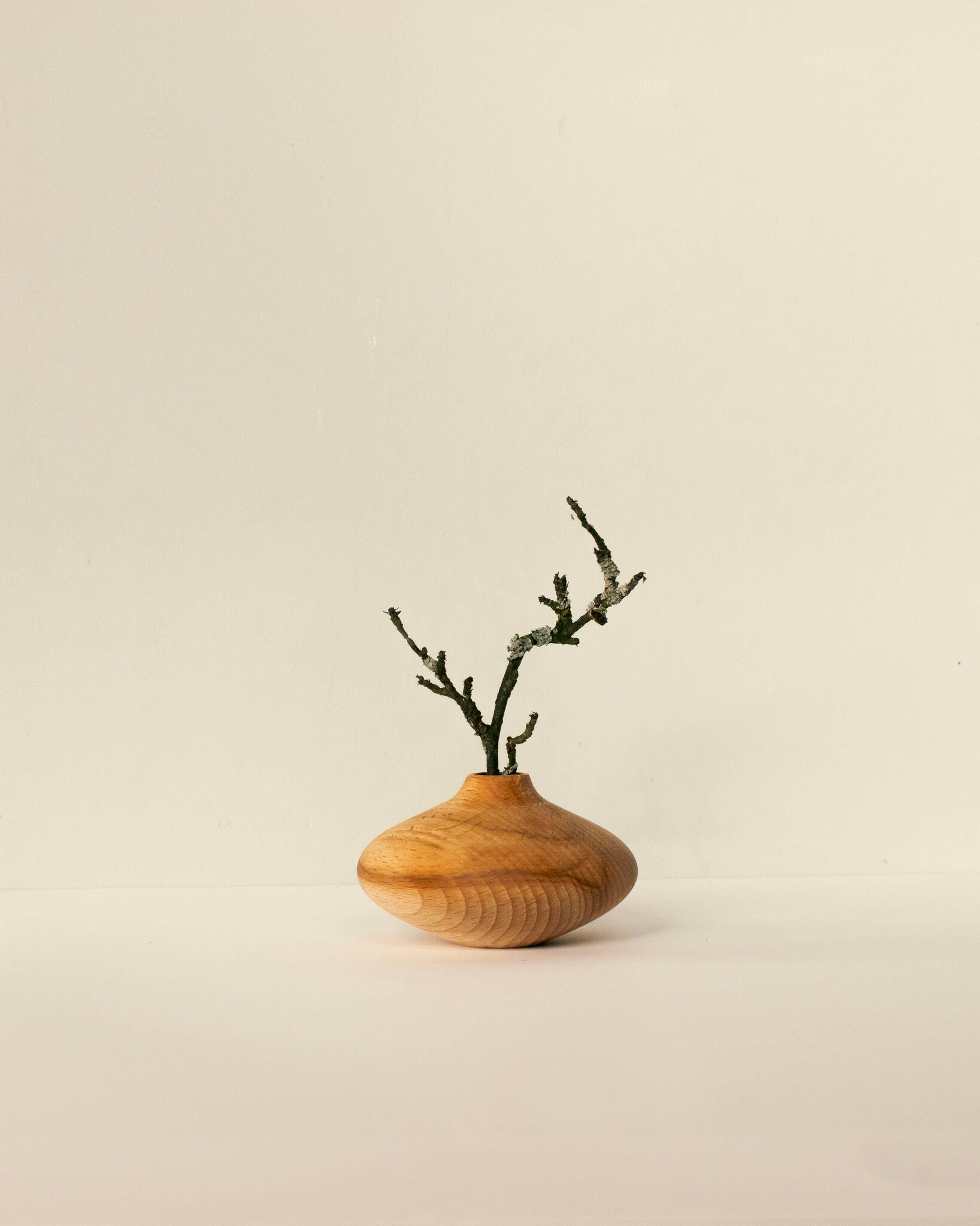 Wooden Story tiny flower pot - number 5 | Ziloen - Ziloen
