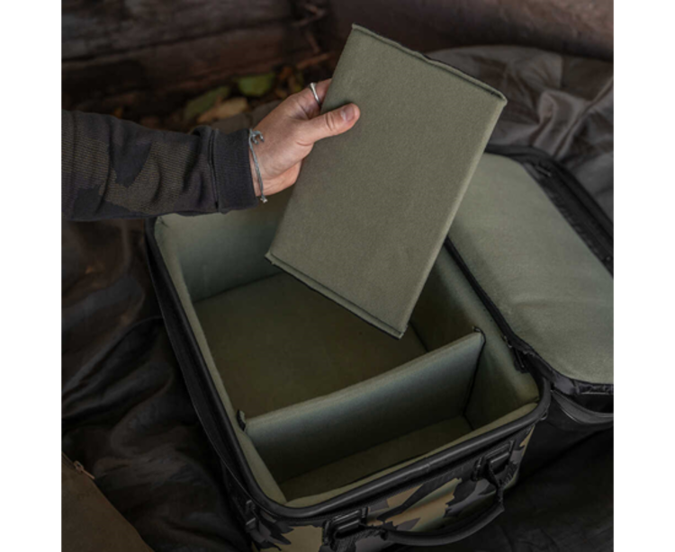 Avid Carp Stormshield Pro Tech Pack - Reniers Fishing