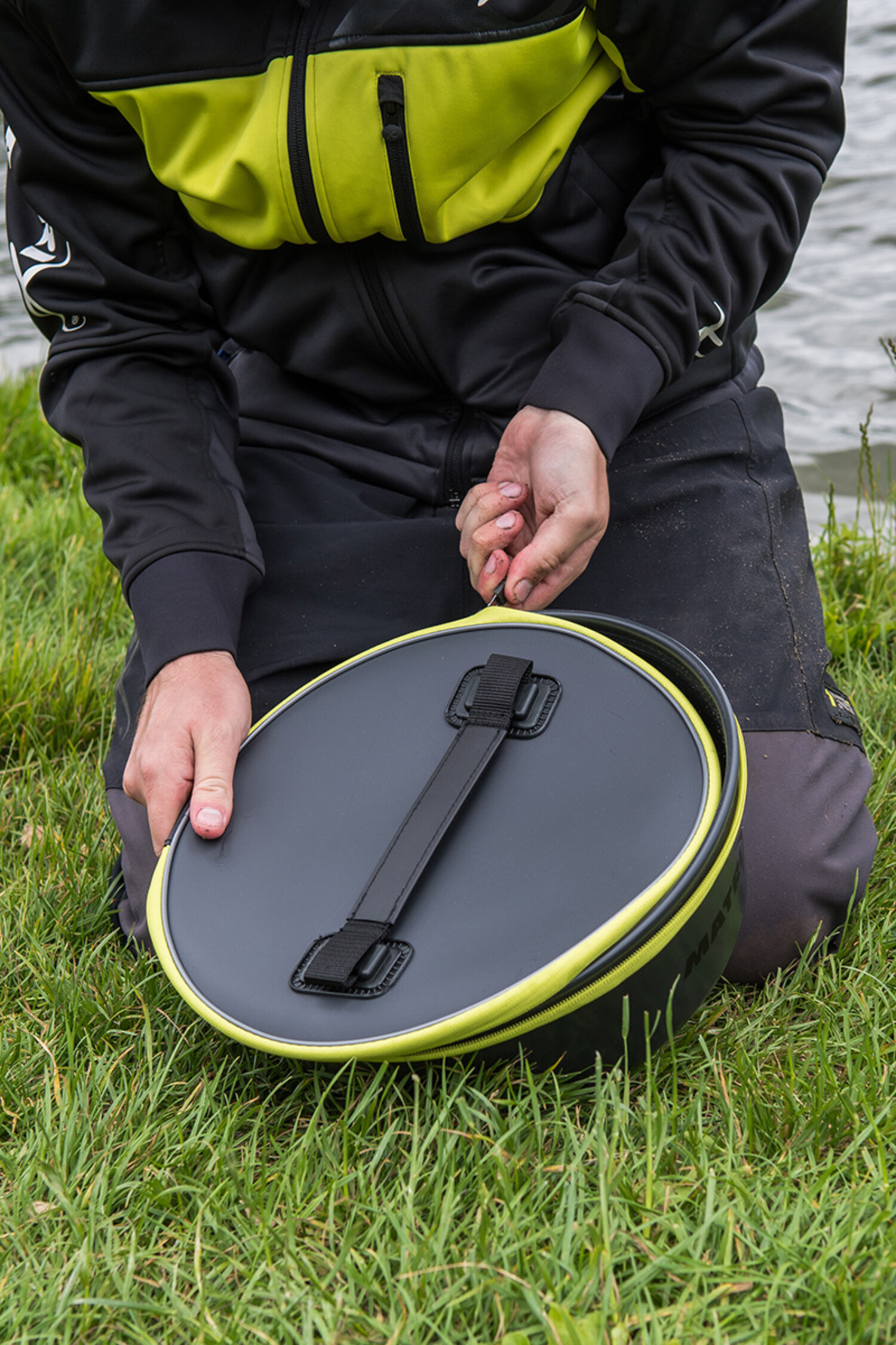 Matrix EVA Moulded Bowls - Lids - Reniers Fishing