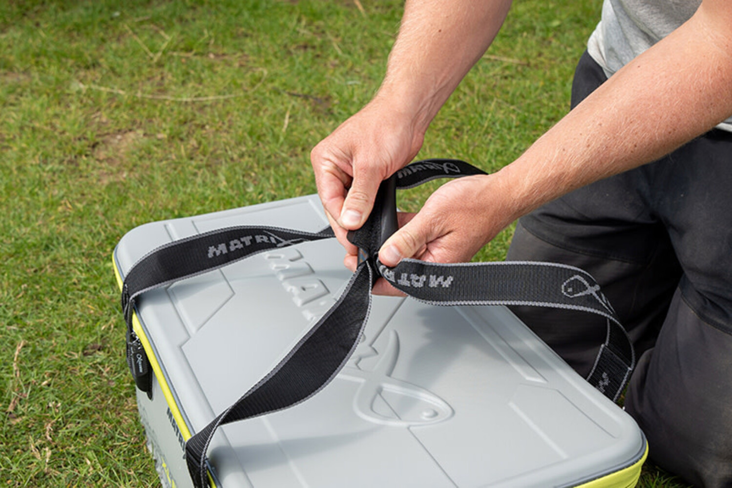 Matrix EVA Bait Storage System - Reniers Fishing