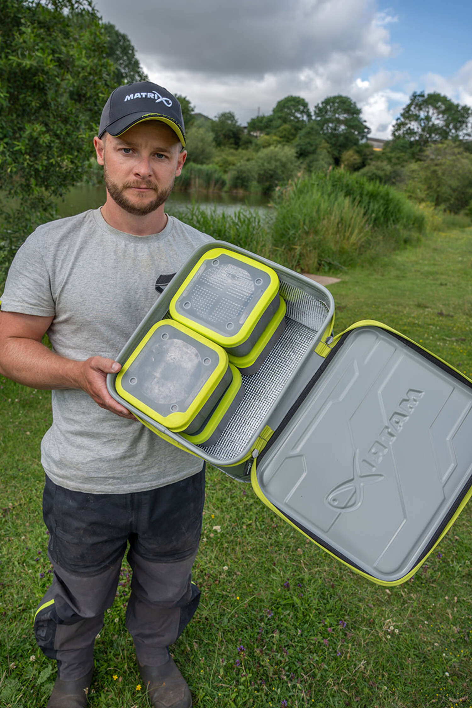 Matrix EVA Bait Storage System - Reniers Fishing