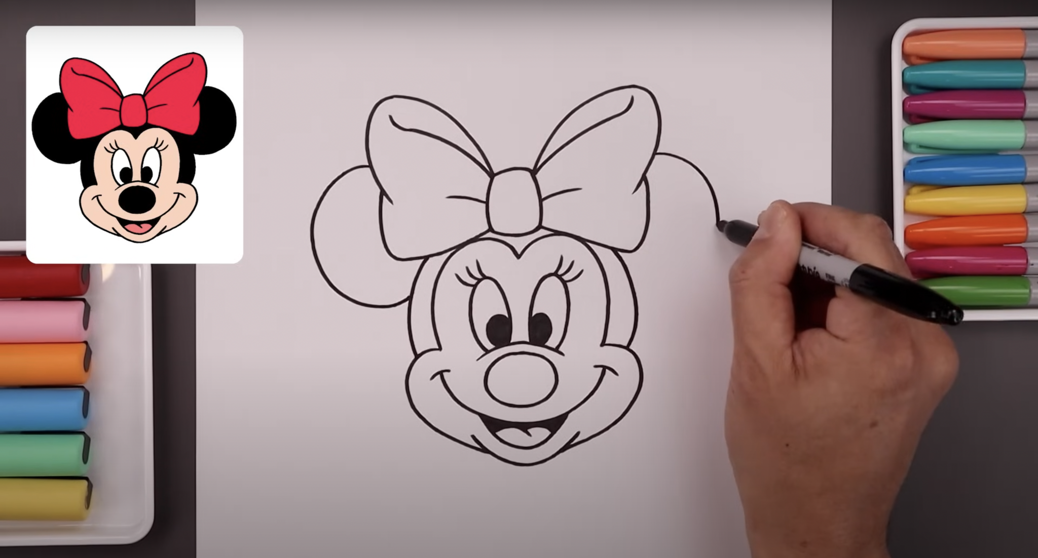 Minnie Mouse Kleurplaten en Tekenen – Creativiteit Ontwikkelen met ...