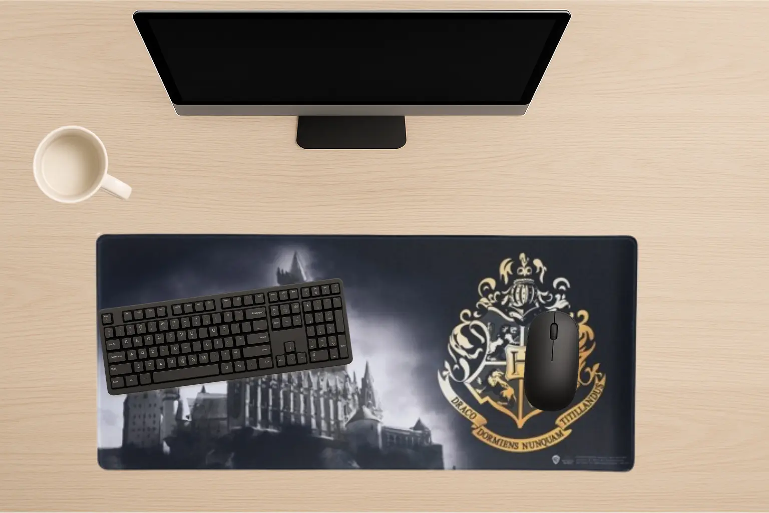 Harry Potter Desk Mat XL – Hogwarts Mouse Pad 80x35 cm - Merchandise4All