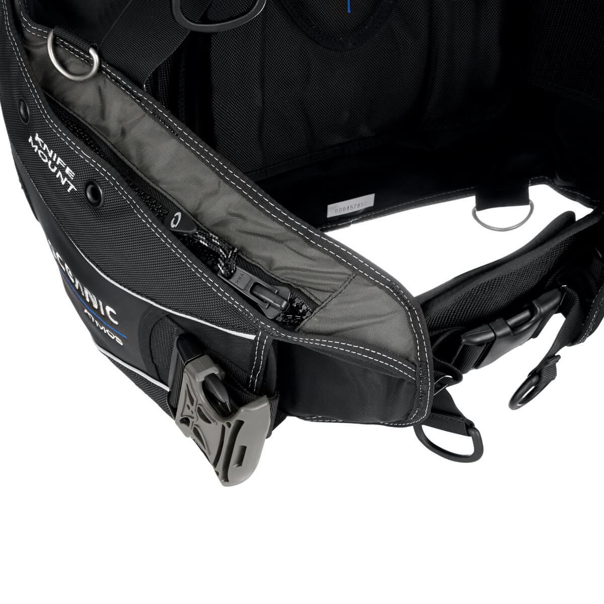 Oceanic Atmos | Lucas Divestore