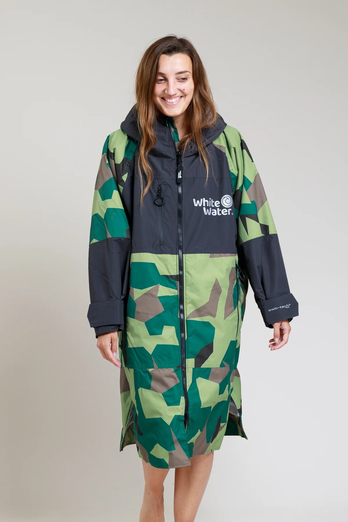 White Water Robes Hard Shell Camo Grey Lining | Lucas Divestore
