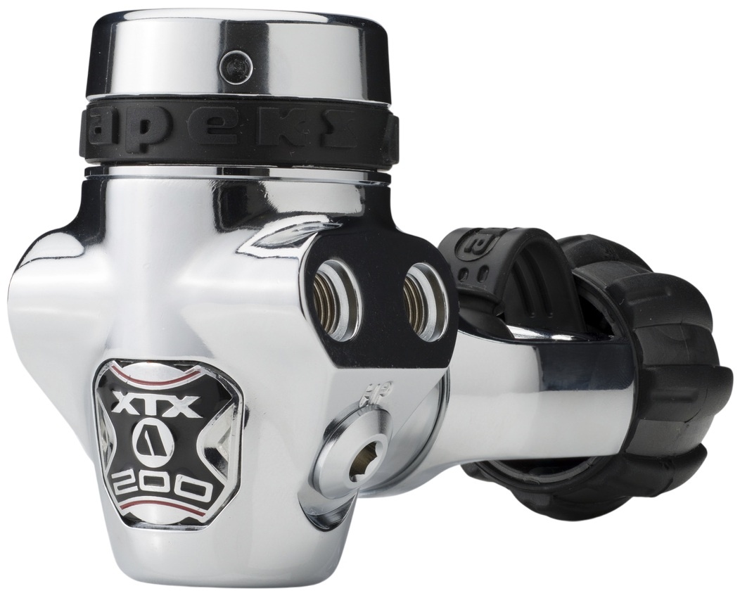 Apeks XTX200 FSR First Stage | Lucas Divestore