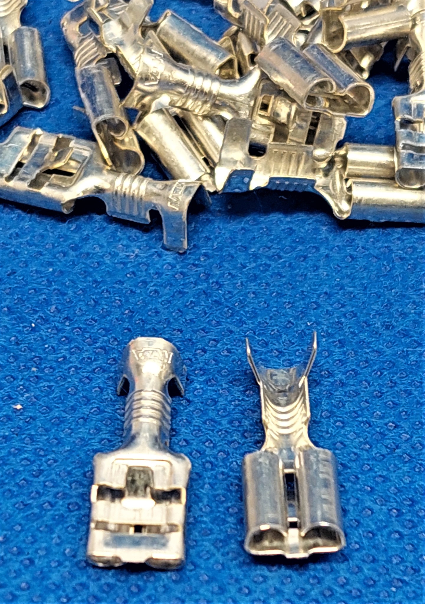 10x Faston met haak 6,3 x 0,8 mm van MTA gemaakt van Cu-Zn-Sn - Cable ...