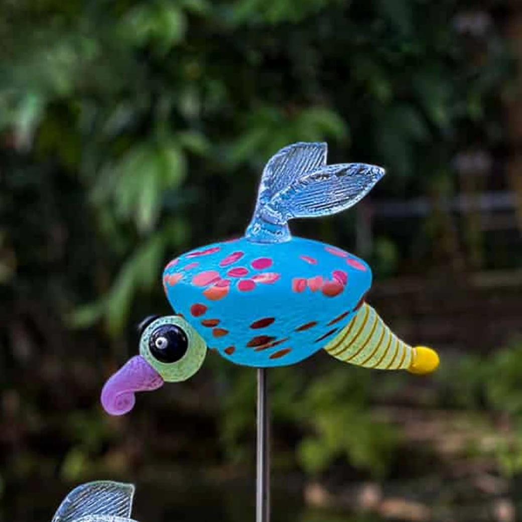 Glasstudio Borowski tuinprikker Lucy blauw | Borowski Glass - Glaskunst Art