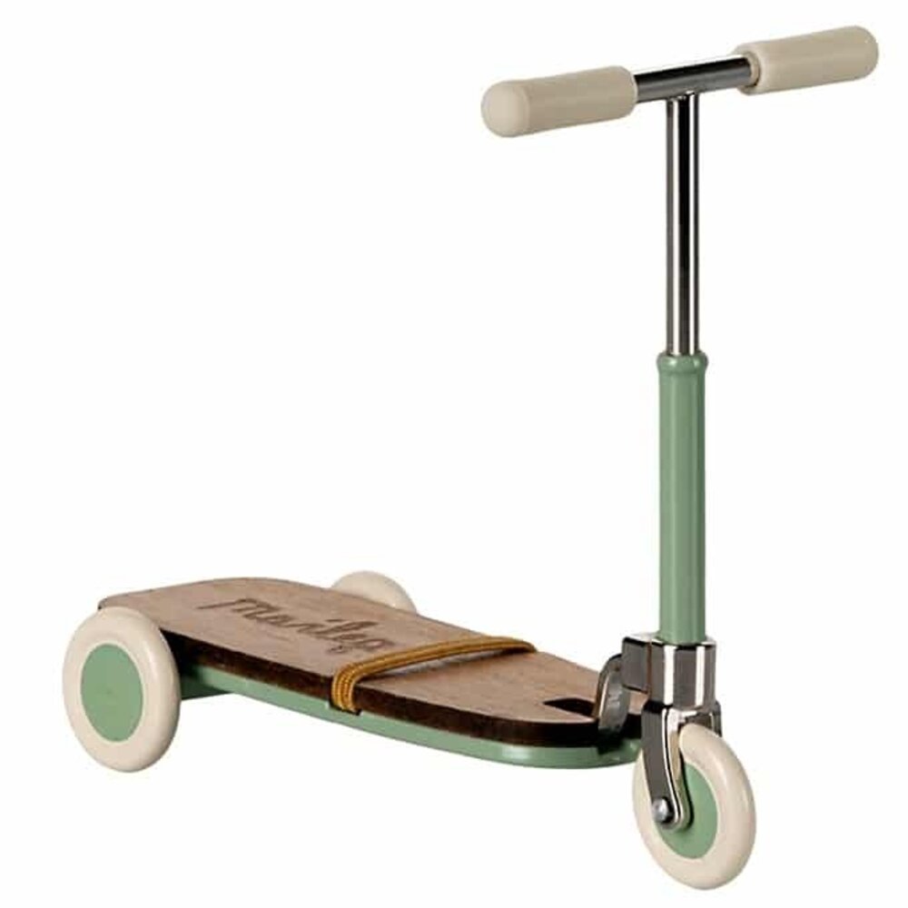 Maileg Step Mouse Mint - Lazy Lama Kids Conceptstore