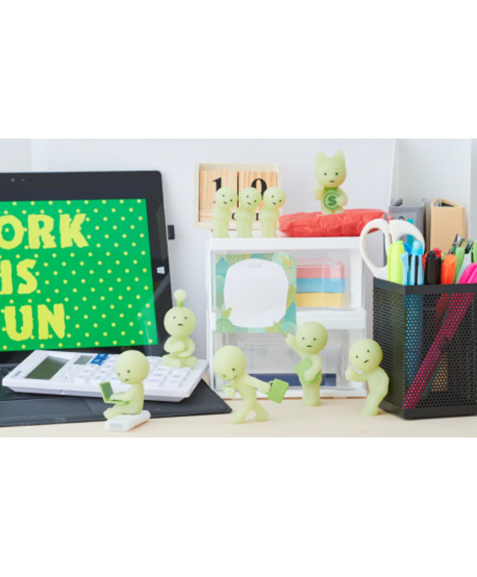 Smiski @Work Series - Lazy Lama Kids Conceptstore