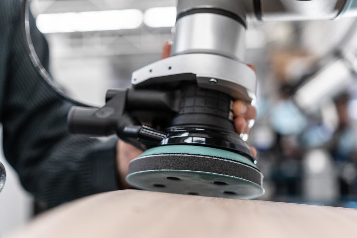 Roboter Schleif-Kit - plug+automate.swiss