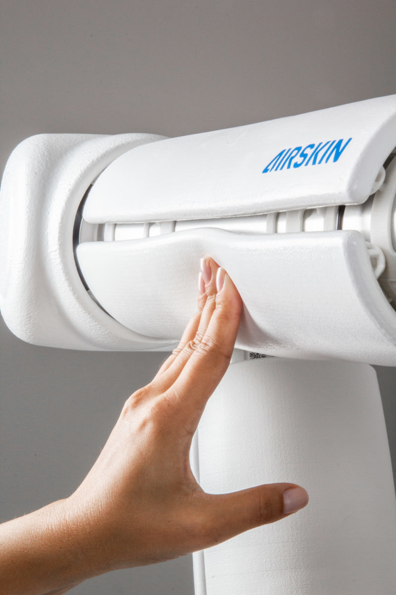 AIRSKIN für Universal Robots UR10e - plug+automate.swiss AIRSKIN für Universal Robots UR10e - plug+automate.swiss