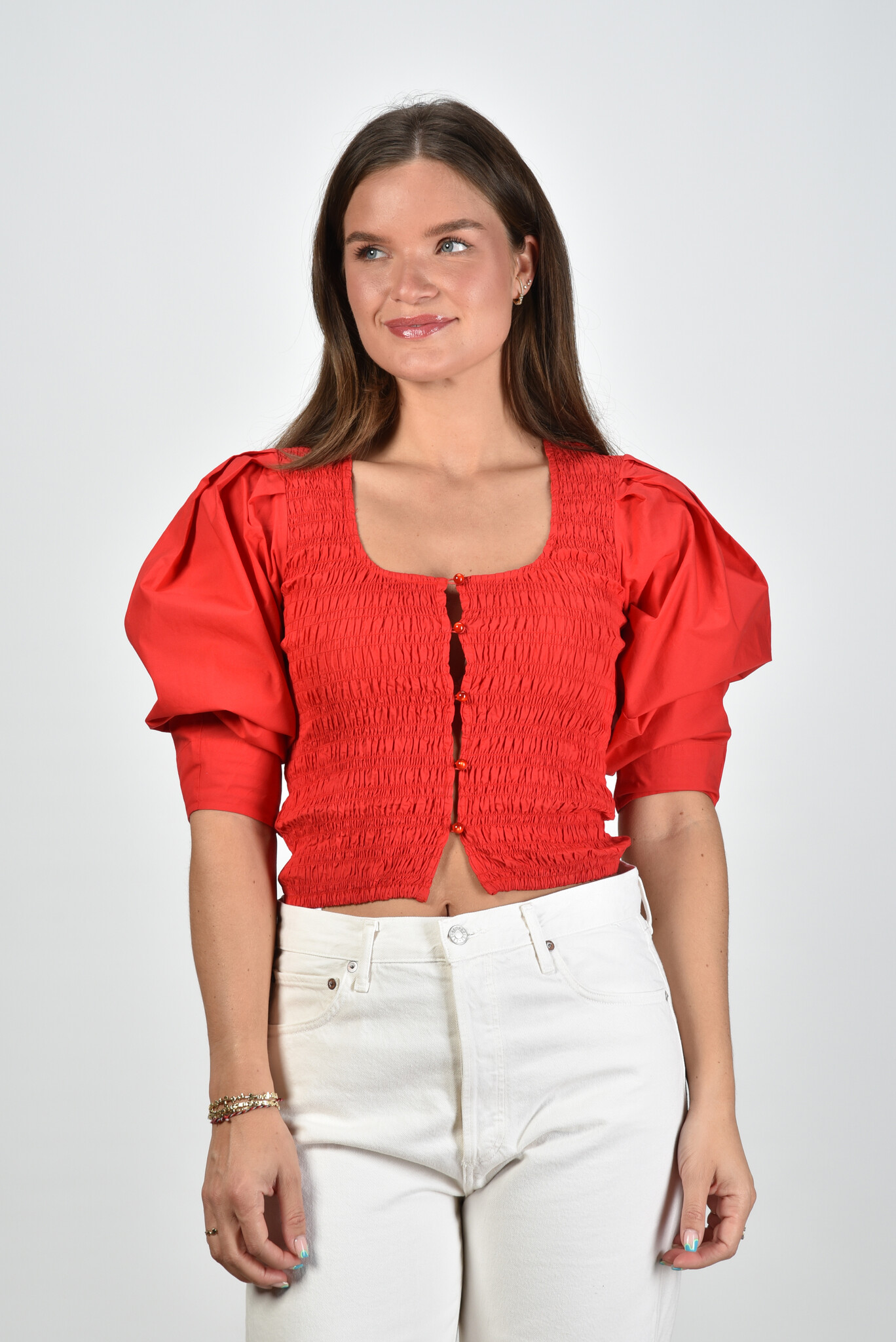 Ganni blouse F9004 racing red - Marjon Snieders
