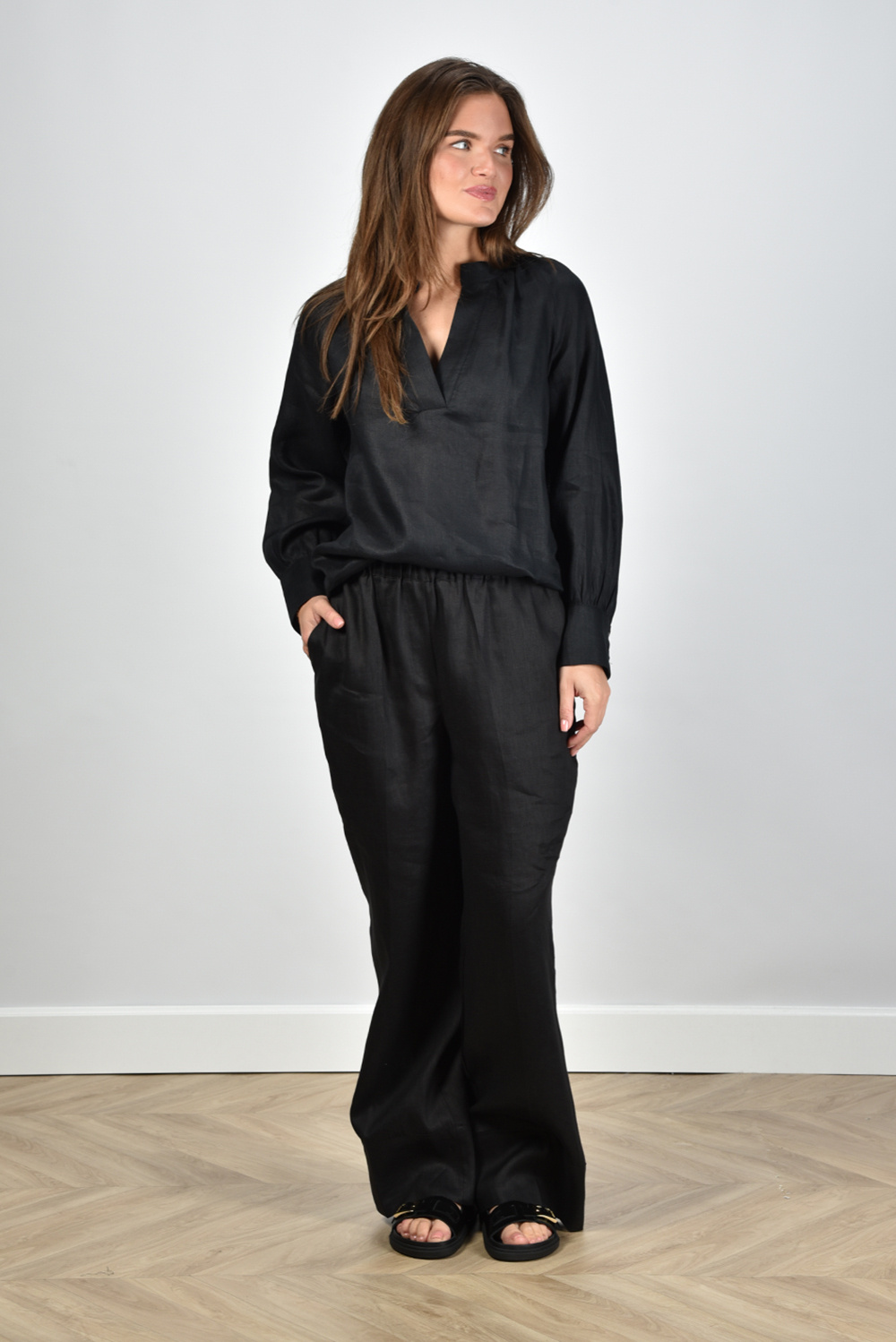 Greek Archaic Kori pants S24K-110151 black - Marjon Snieders