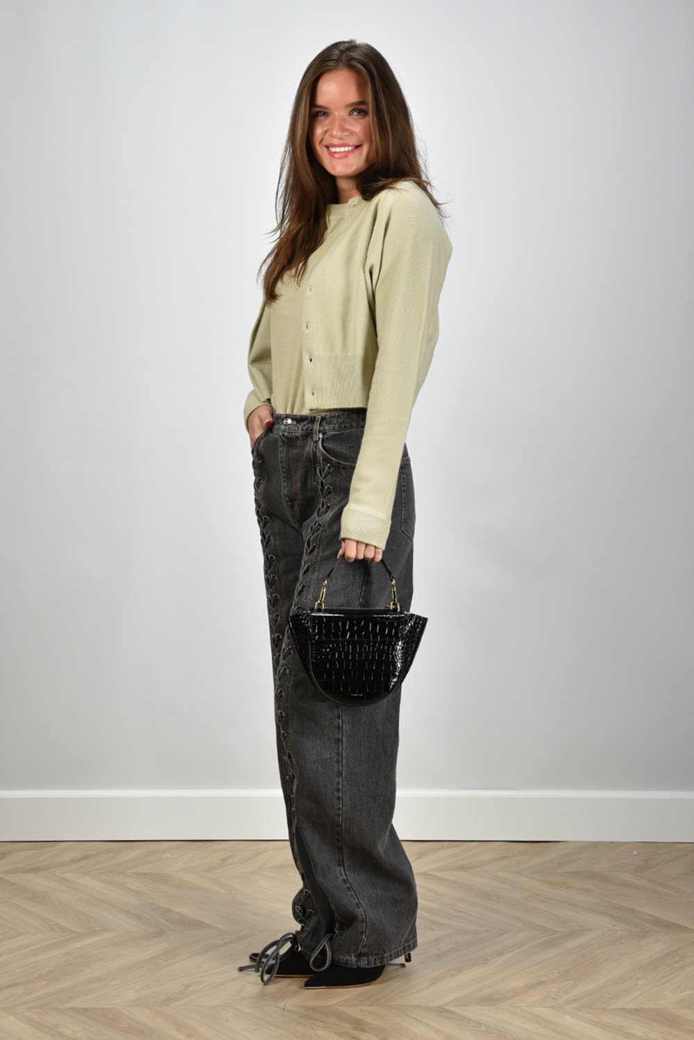 Extreme Cashmere cropped cardigan Blouson desert - Marjon Snieders