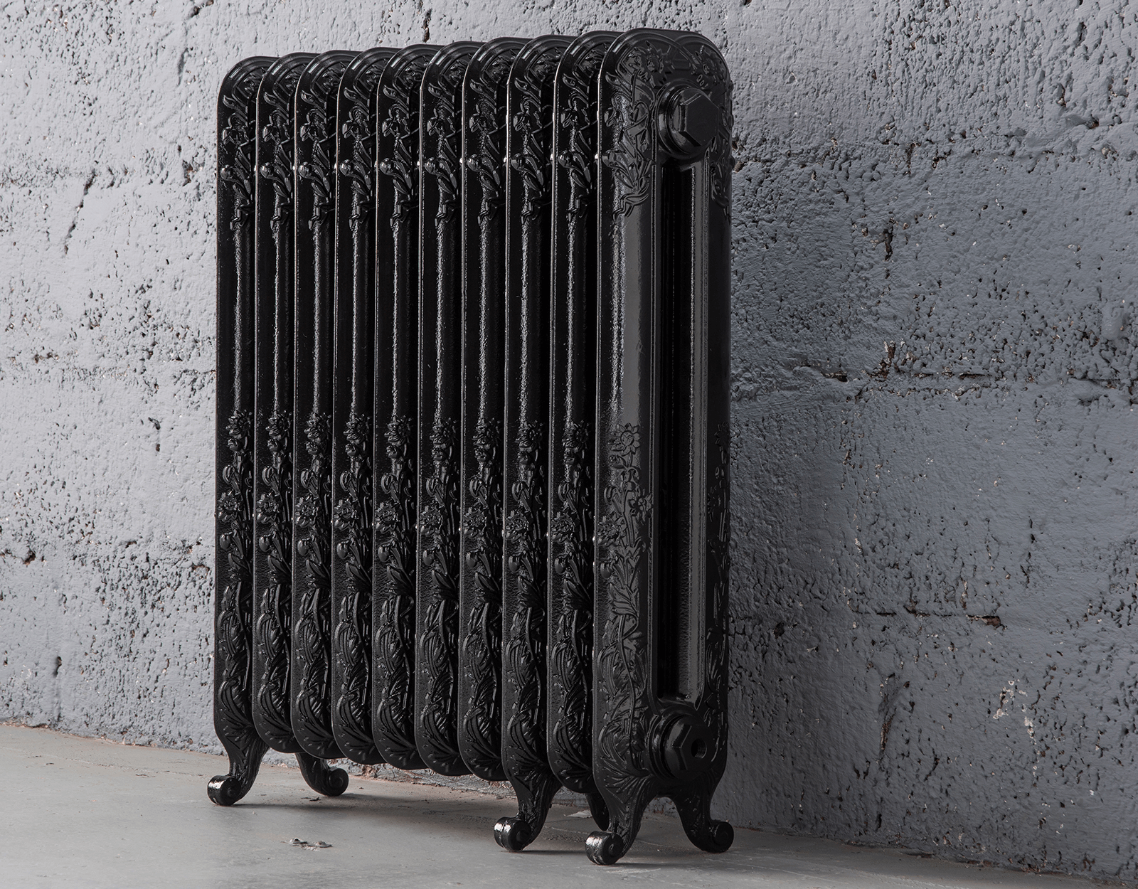 Nostalgische gietijzeren radiator met bloemmotief Daisy 794/2 ...