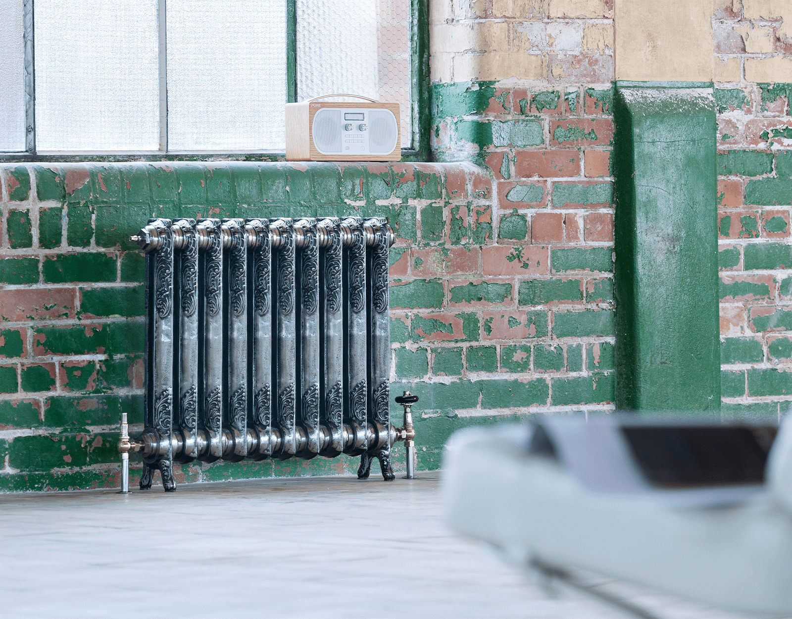 Cast iron radiator with flower deco Rococo 560/1 - TheClassicHouse ...