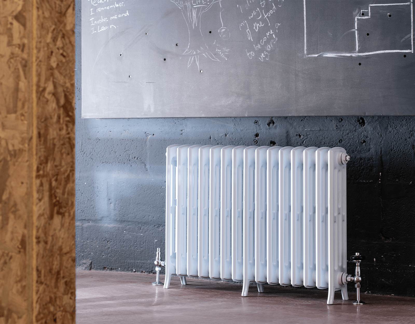 Classical retro design Aluminium radiator Edwardian 650/4, 19 section ...