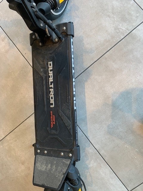 Dualtron Mini Special - E-stepworld Gent - E-stepworld
