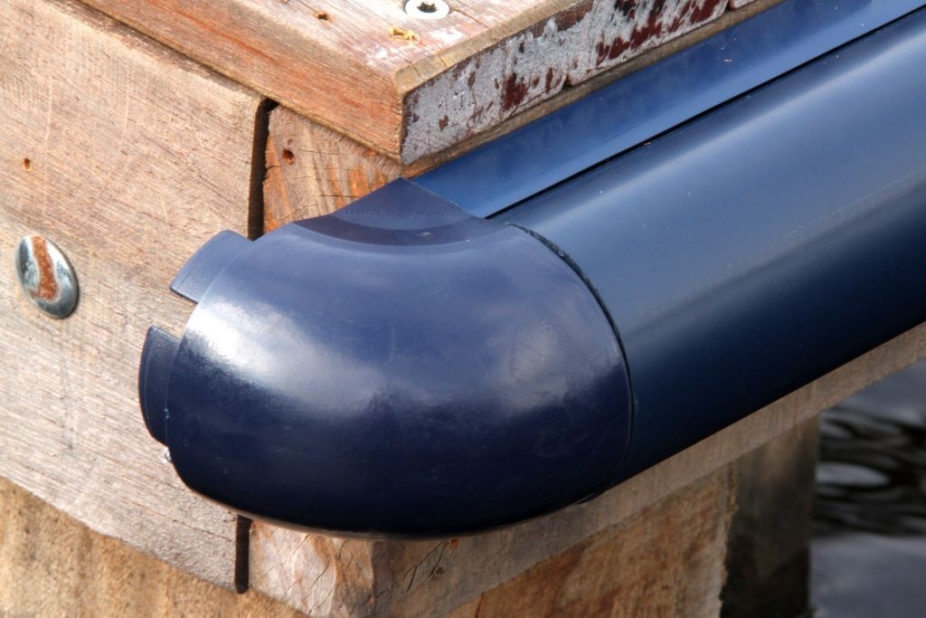 This corner bumper is used for scaffolding bumper rail profile so that ...