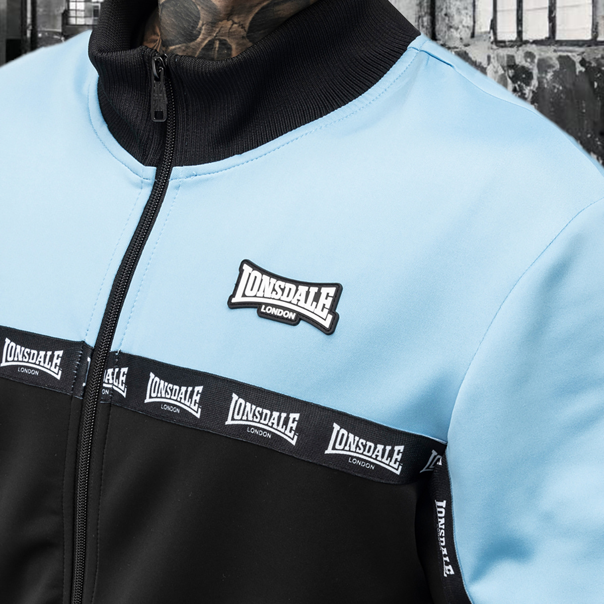Nieuw: Lonsdale Trainingspak bij Gabberwear - Gabberwear
