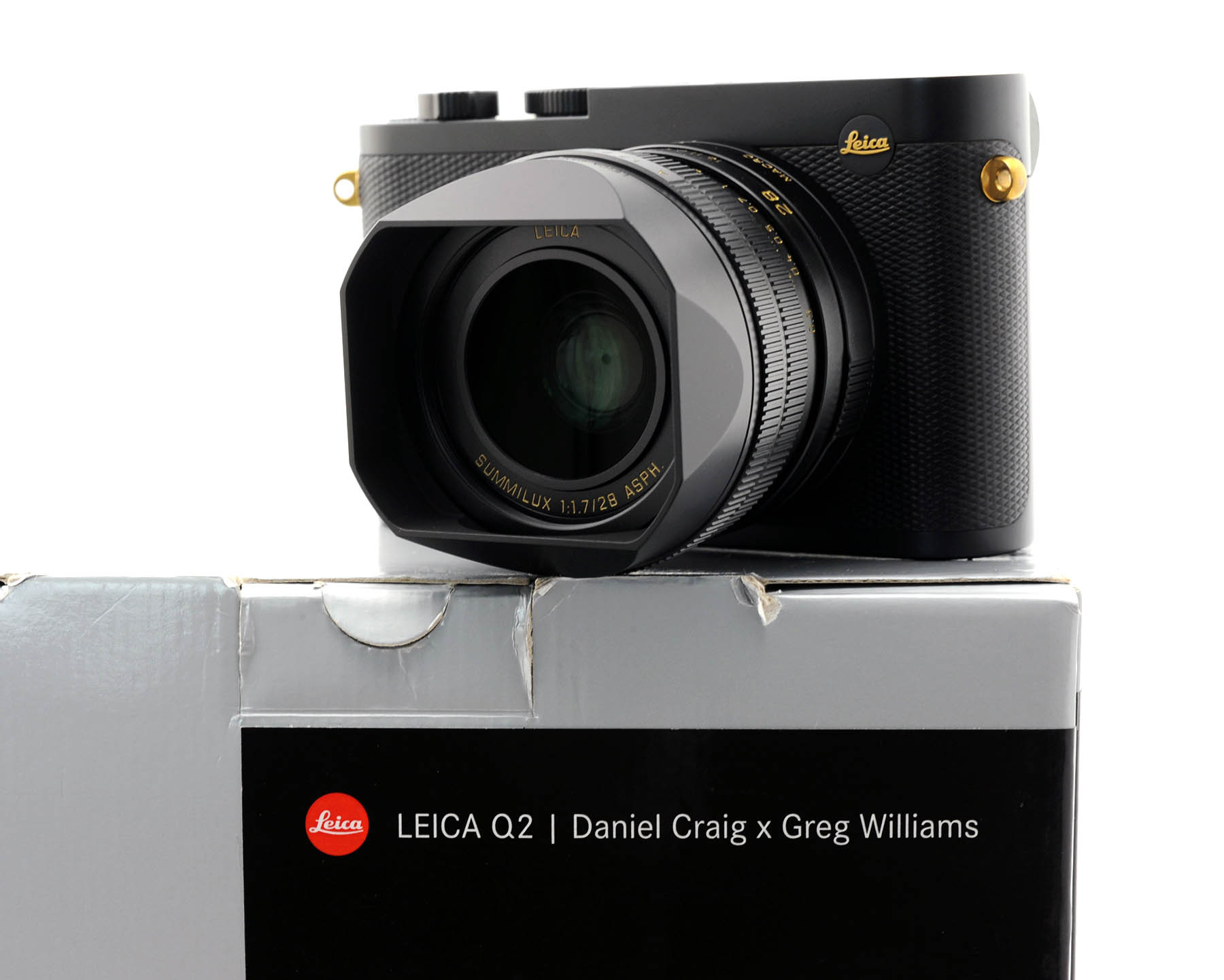Leica Q2 Daniel Craig x Greg Williams Limited Edition Leica Q2 Daniel Craig x Greg Williams Limited Edition