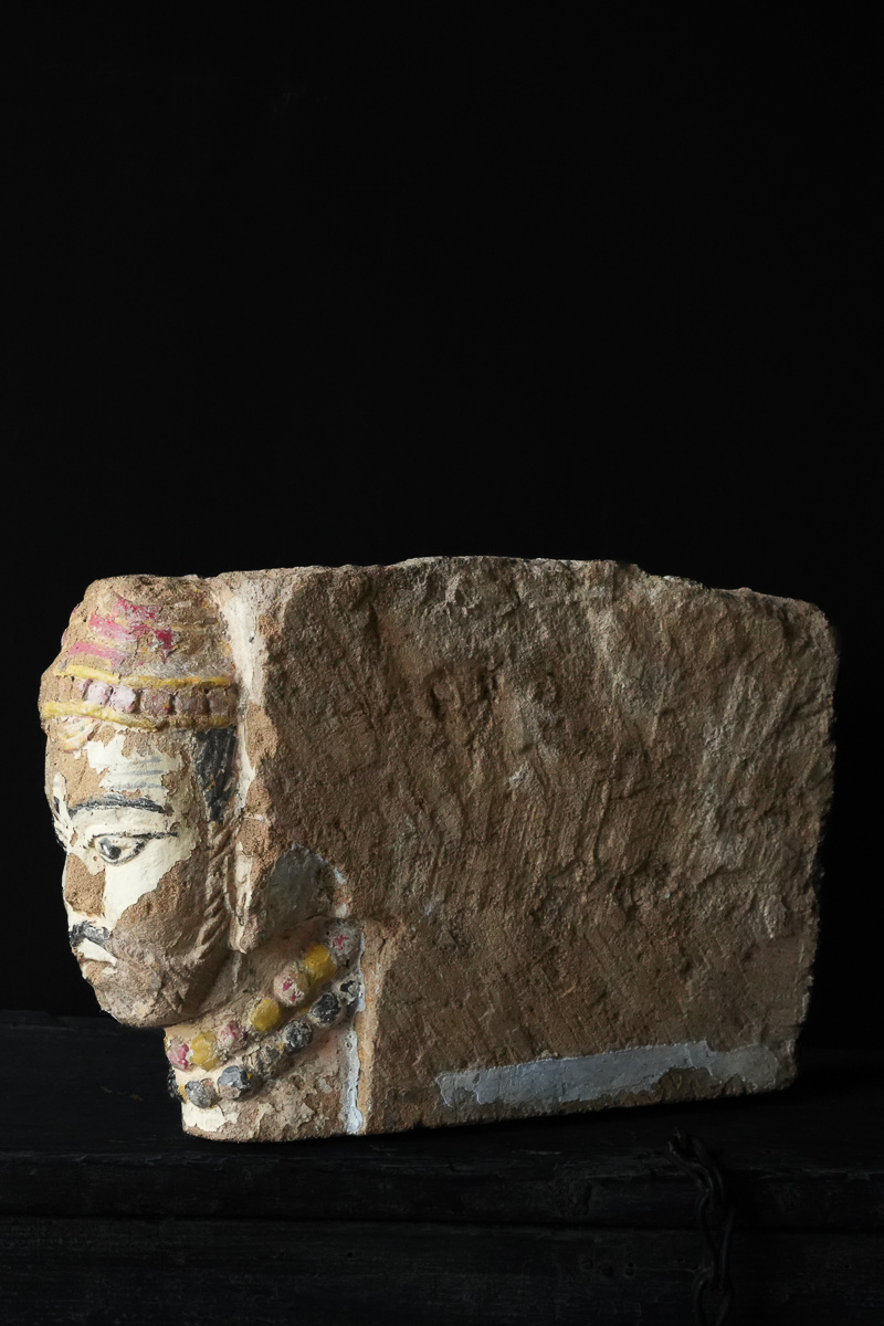 Unique heavy stone sculpture India - HerbersLifeHerbersLifestylestyle