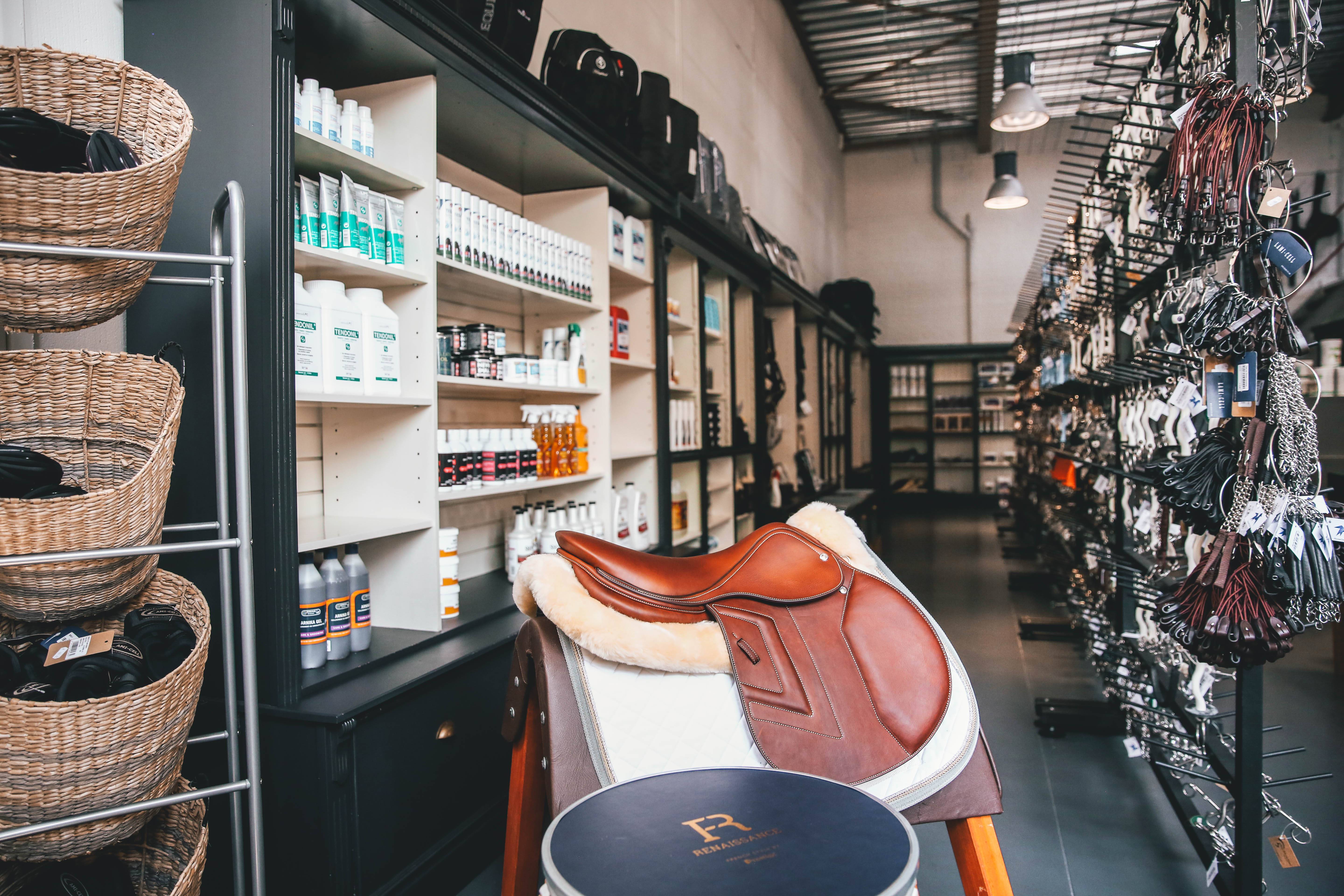 Equestrian shop & Horse tack shop - Horseonline.com