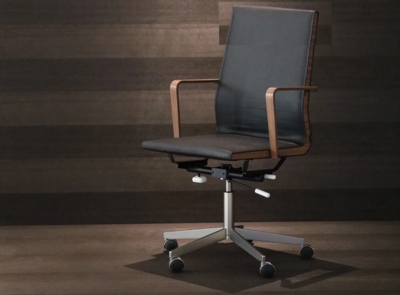 Bulo VVD Chair directiestoel leder