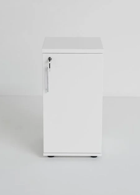 Mdd Basic petit armoire avec porte
