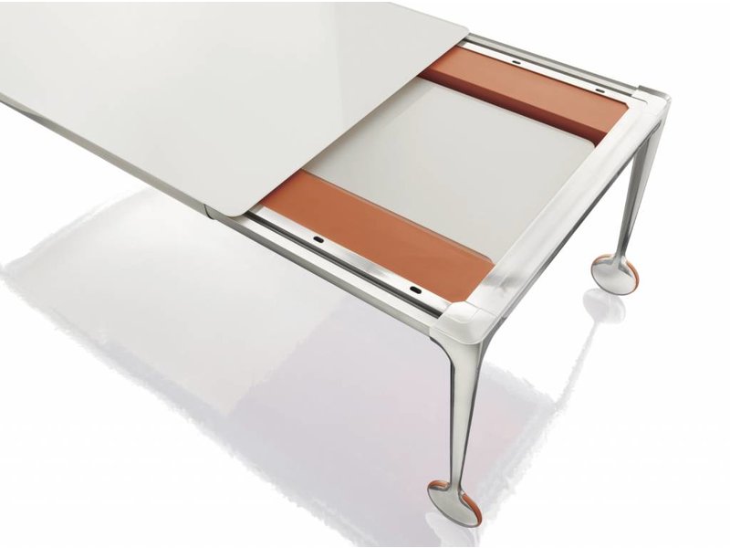 Magis Big Will table mobile