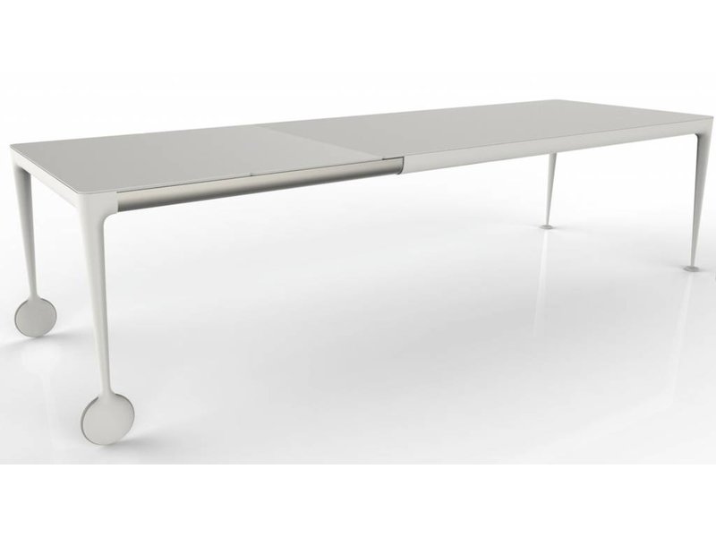 Magis Big Will table mobile