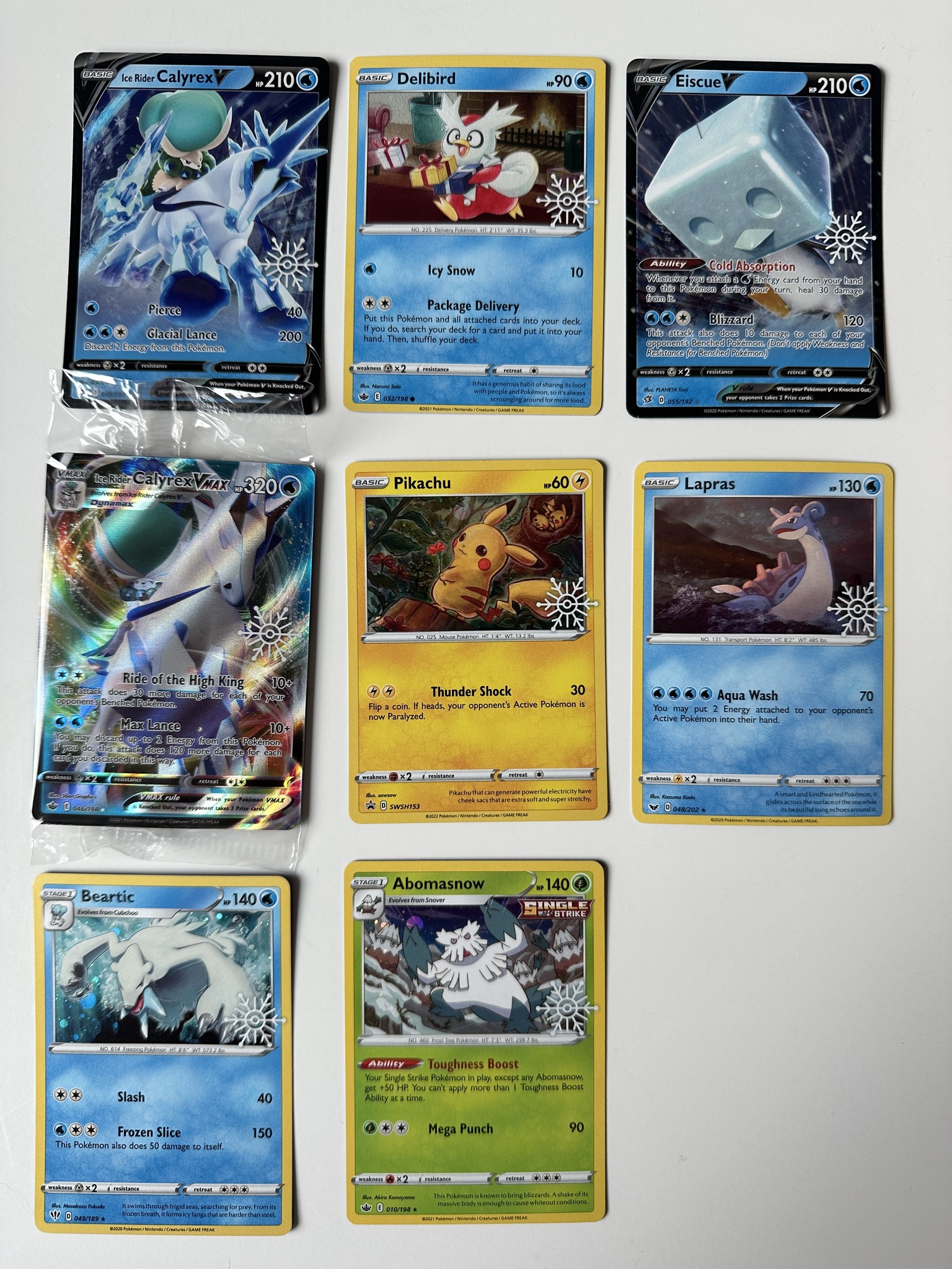 Complete Snowflake set of cards Pikachu and others - LegendaryCards.eu