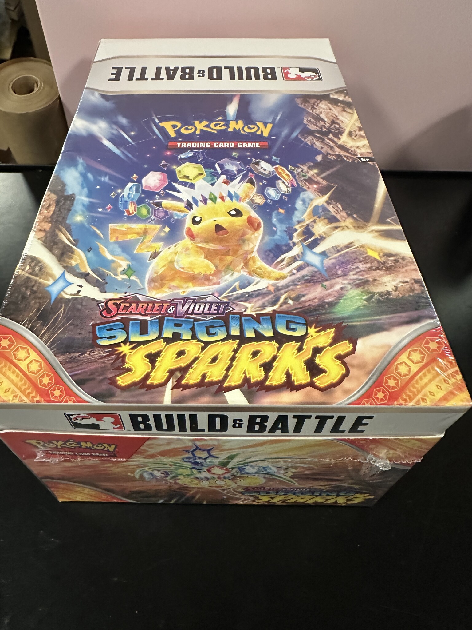 Surging Sparks Build & Battle Kit Case (10 kits) - LegendaryCards.eu