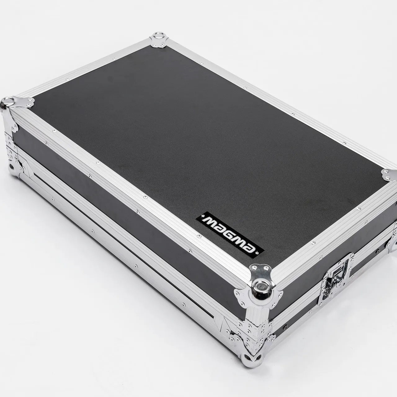 Magma workstation DDJ1000 flightcase - Dutch DJ Equipment