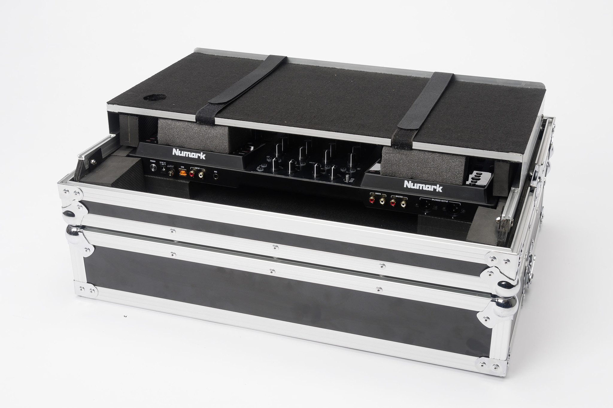 Magma DJ-Controller Workstation NV/NV2 - Dutch DJ Equipment