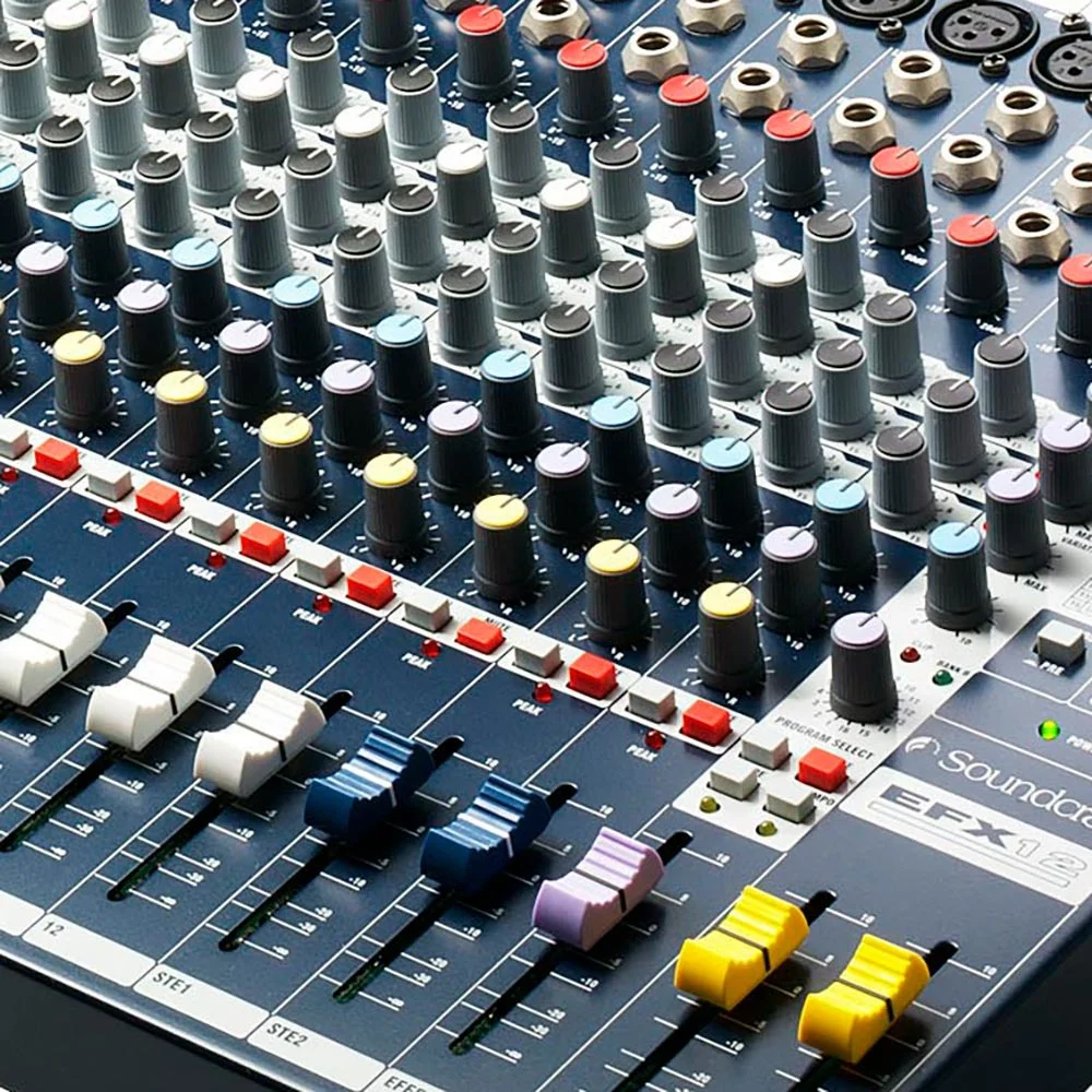 Soundcraft EFX 12 analoge mixer - Dutch DJ Equipment