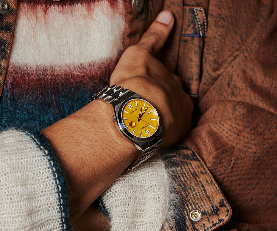 Choose the perfect color outfit to go with your watch