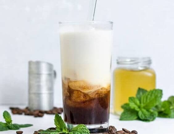Iced Mint Latte Recipe - Descaler.co.uk